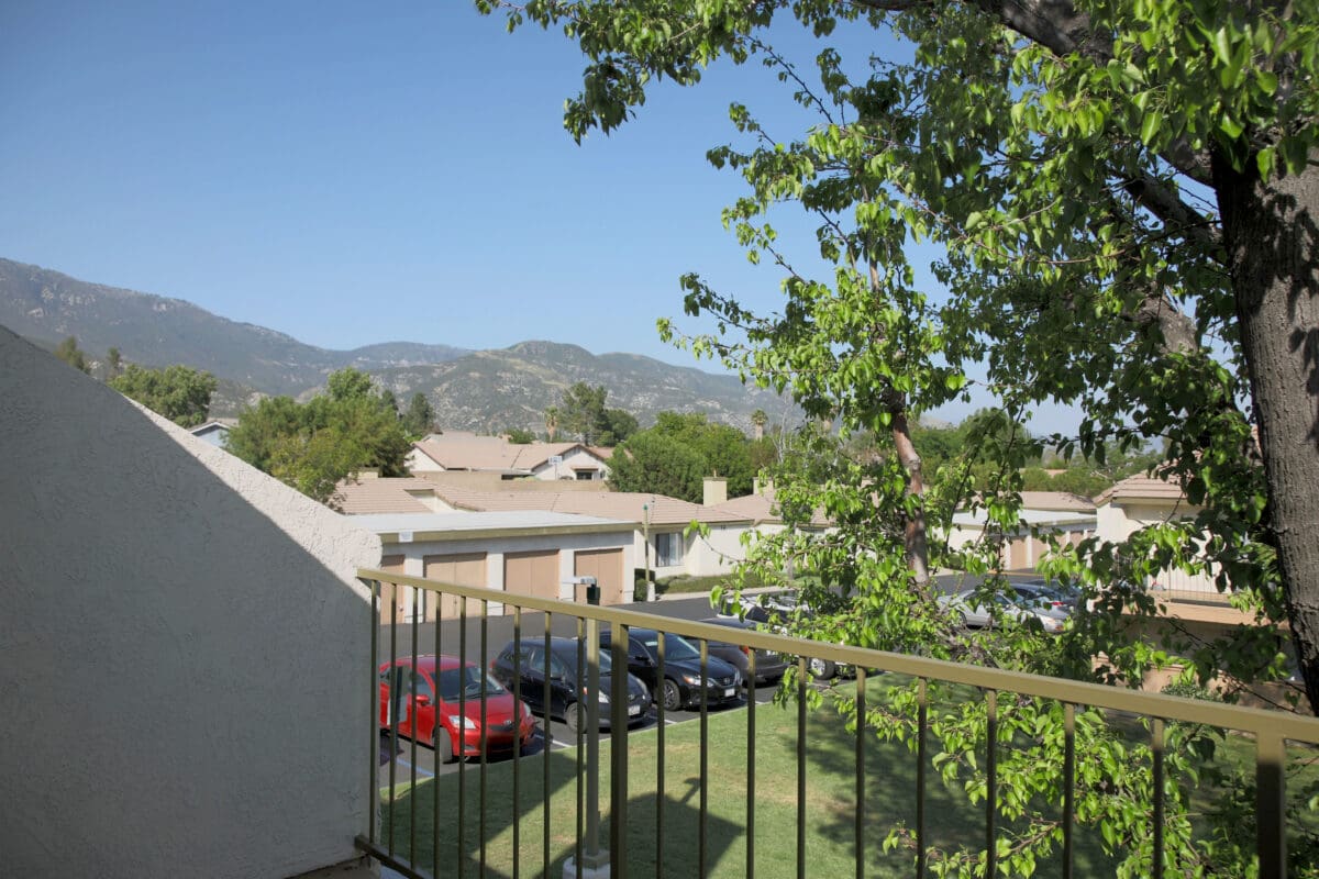 Amenities – Cresthaven Apartment Homes